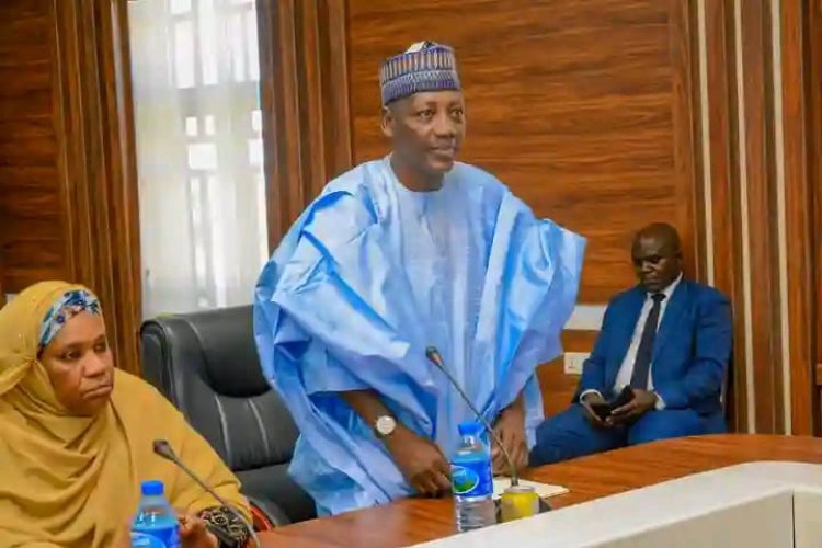 Alhaji Dr. Mohammadu Indimi Visits Borno State University - Myschoolnews