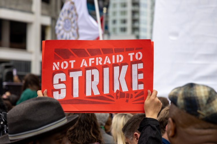 Strike Action Relaxed for One Week, Nigerian Reactions Reflect ...