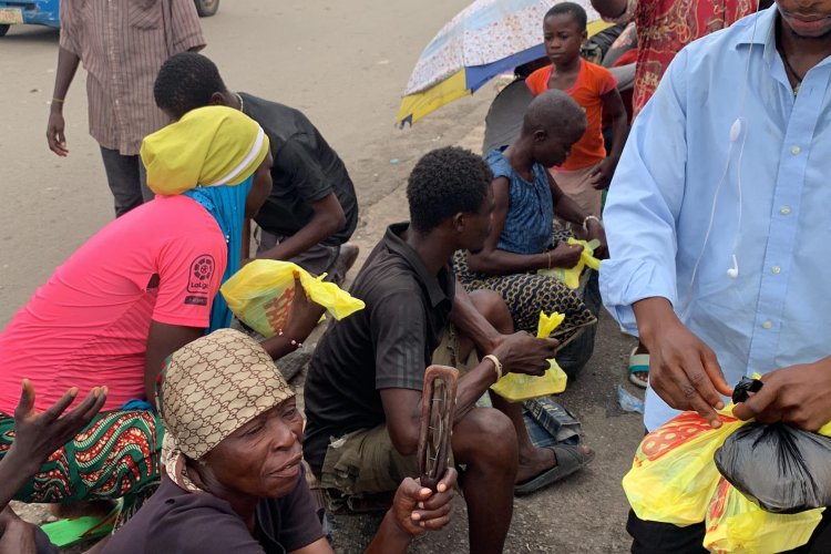 Federal Polytechnic Nekede Students Deliver 100 Plates of Food to ...