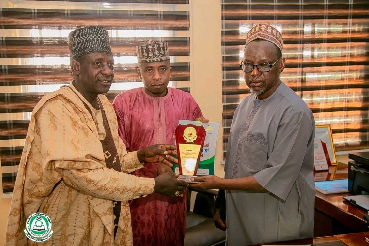 Kano State Polytechnic Rector Dr. Abubakar Umar Farouk Receives Award of Excellence - Myschoolnews
