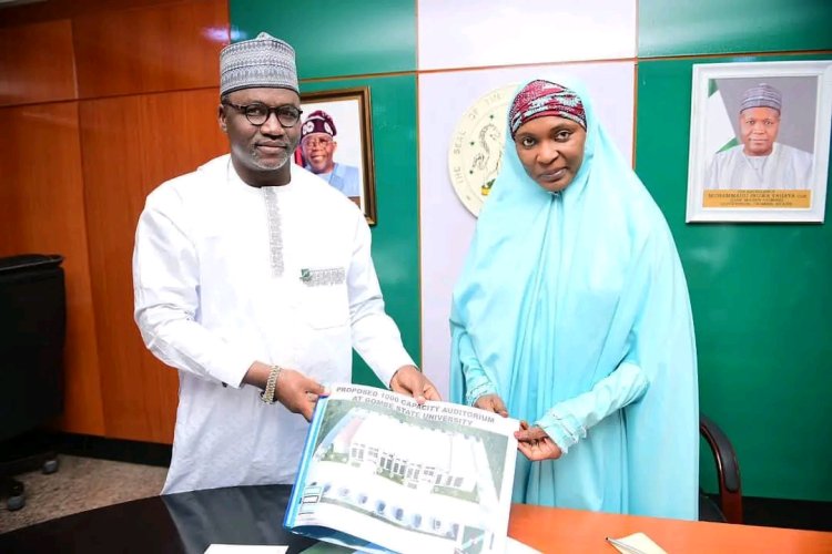Gombe State University Management Pays Courtesy Visit to First Lady, Dr ...