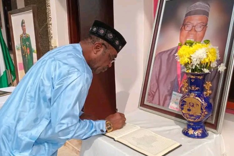 Taraba State University Vice-Chancellor Prof. Sunday Paul Bako Pays ...