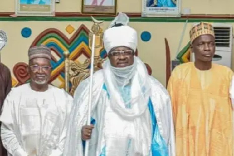 Federal Polytechnic Bauchi Congratulates Emir of Bauchi on 15th Year ...